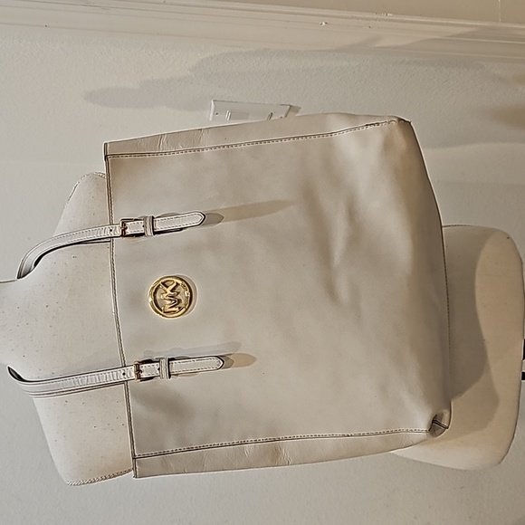 MICHAEL Michael Kors | Bags | Michael Kors Leather Tote Handbag Handbag ...